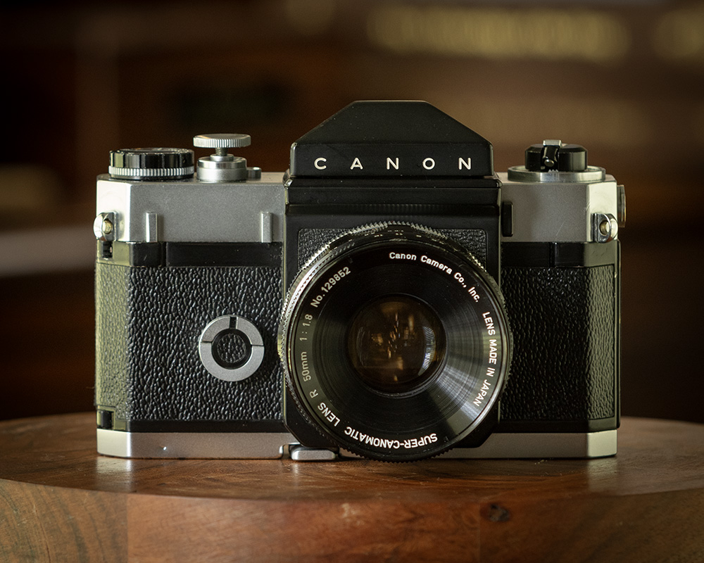 Canon’s First SLR – The Canonflex – Vintage Camera Digest
